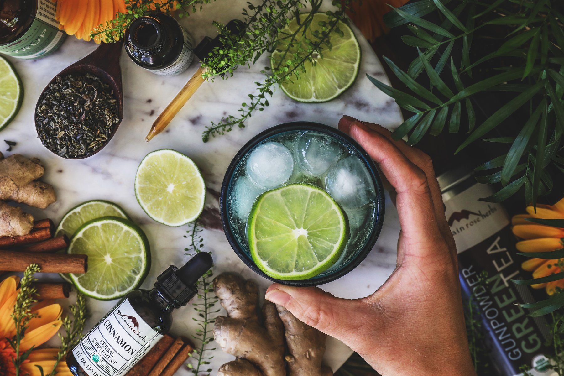 3 Refreshing Functional Fizzy Drinks With Herbal Extracts and Syrups