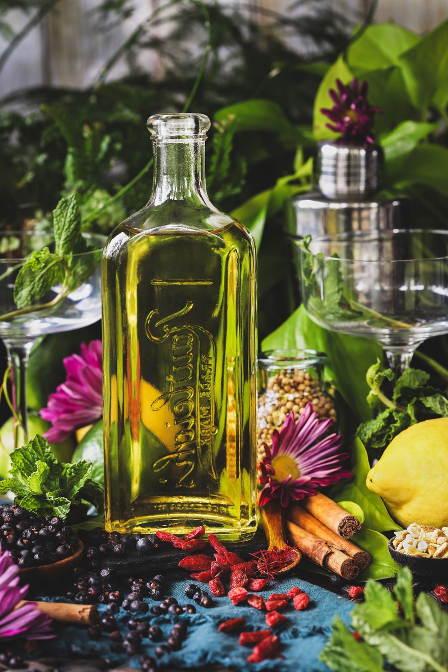 Make Your Own Gin with Dried Herbs + Elderflower Gin Cocktail Recipe