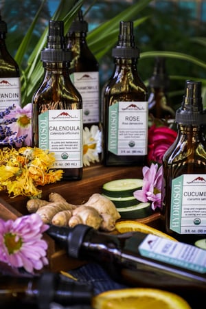 10 Ways to Use Hydrosols + Our Favorites