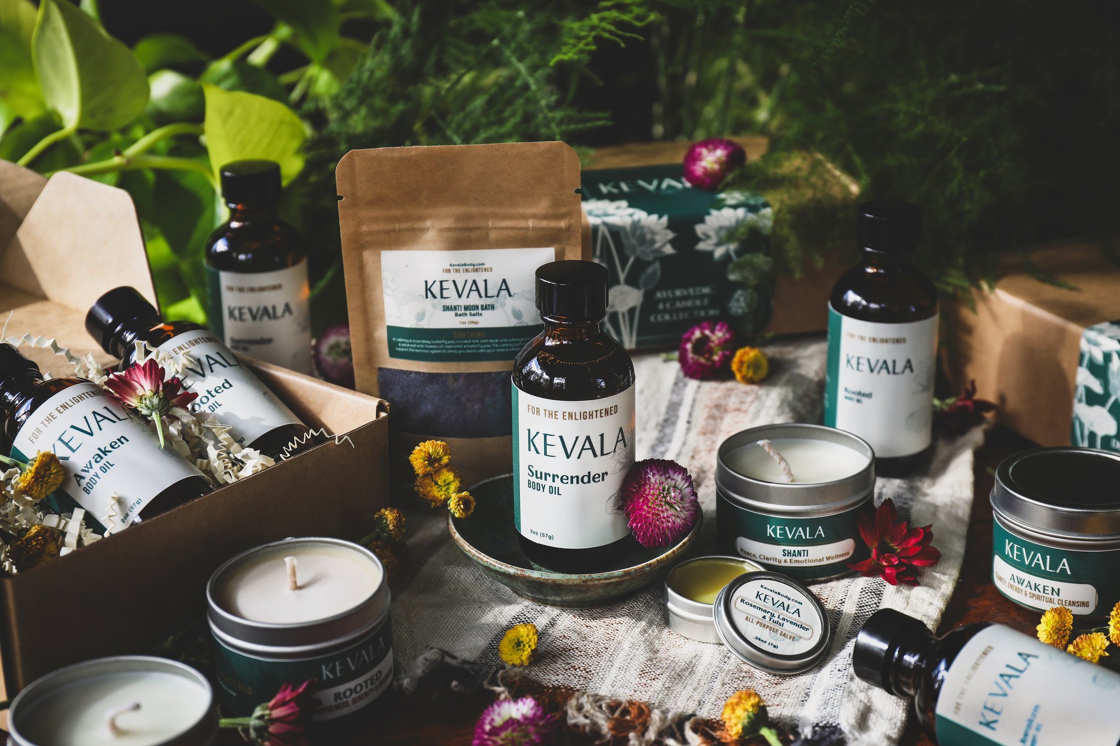 50+ Holiday Gifts for Herbalists, Tea Lovers, Skin Care Enthusiasts & More