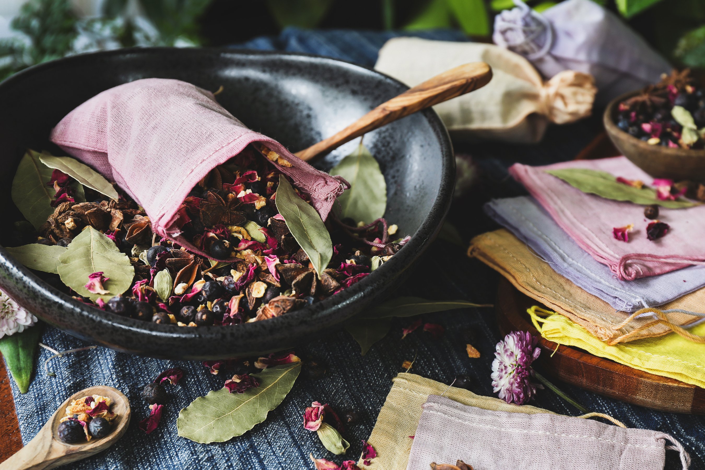 How to Make Natural Botanical Dyes for Cotton