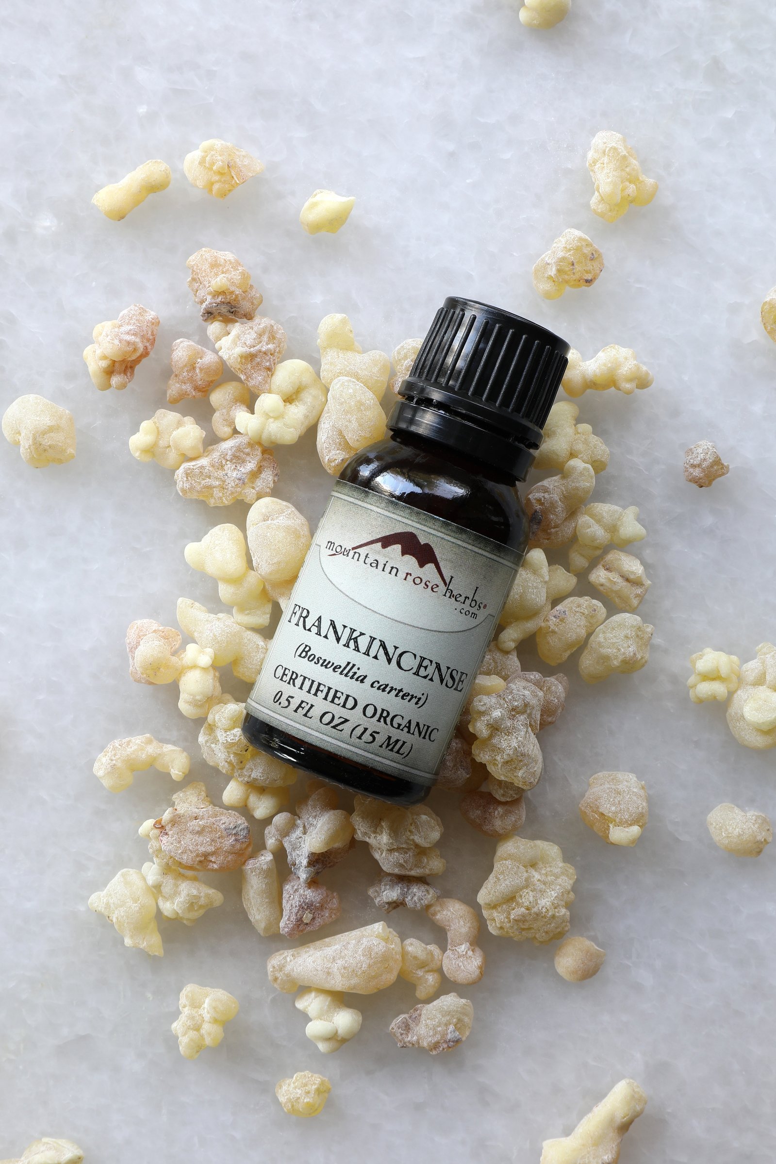 5 Must-Have Essential Oils For Aromatherapy