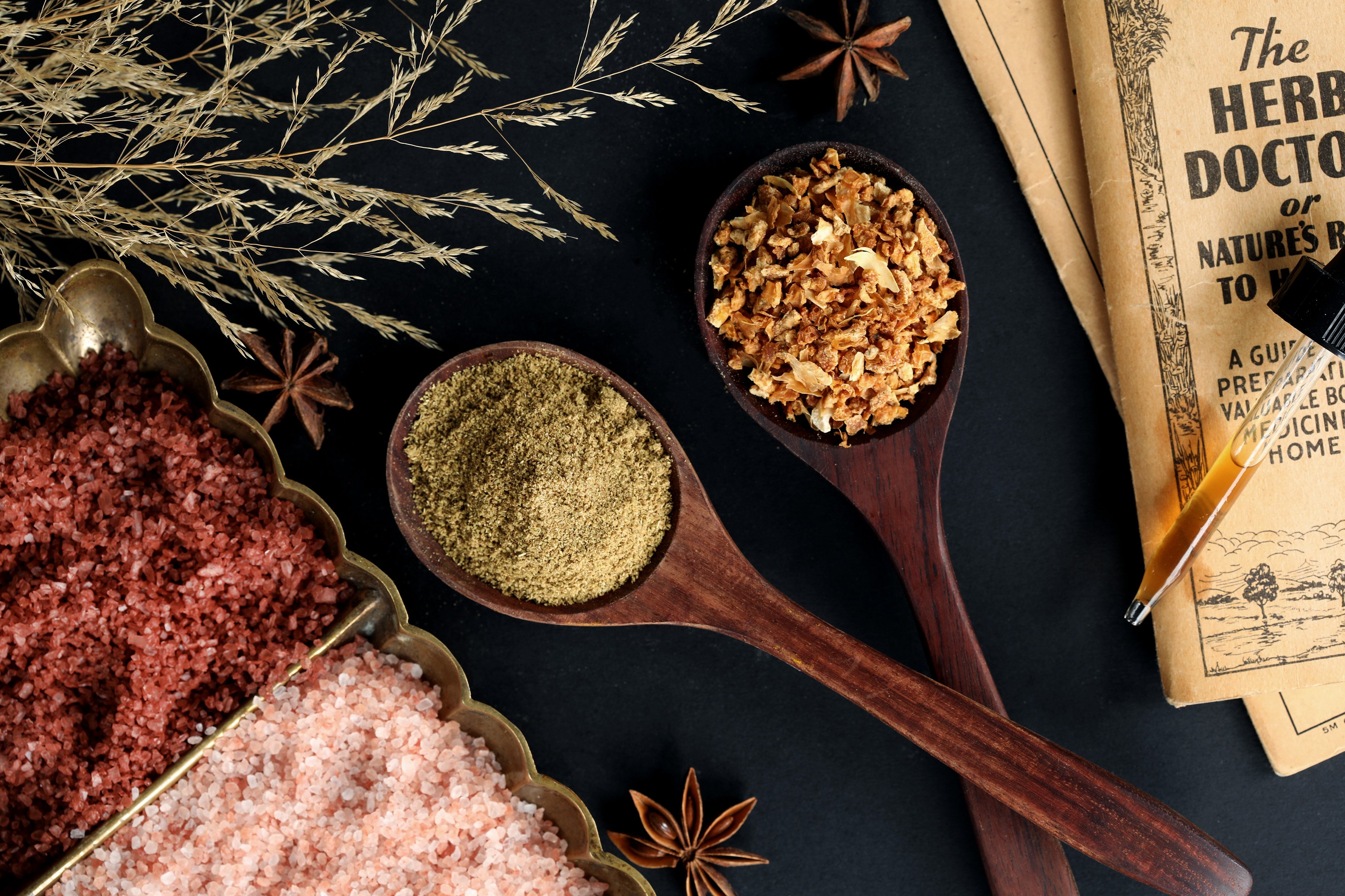 Natural Laxative Herbs to Help with Regularity