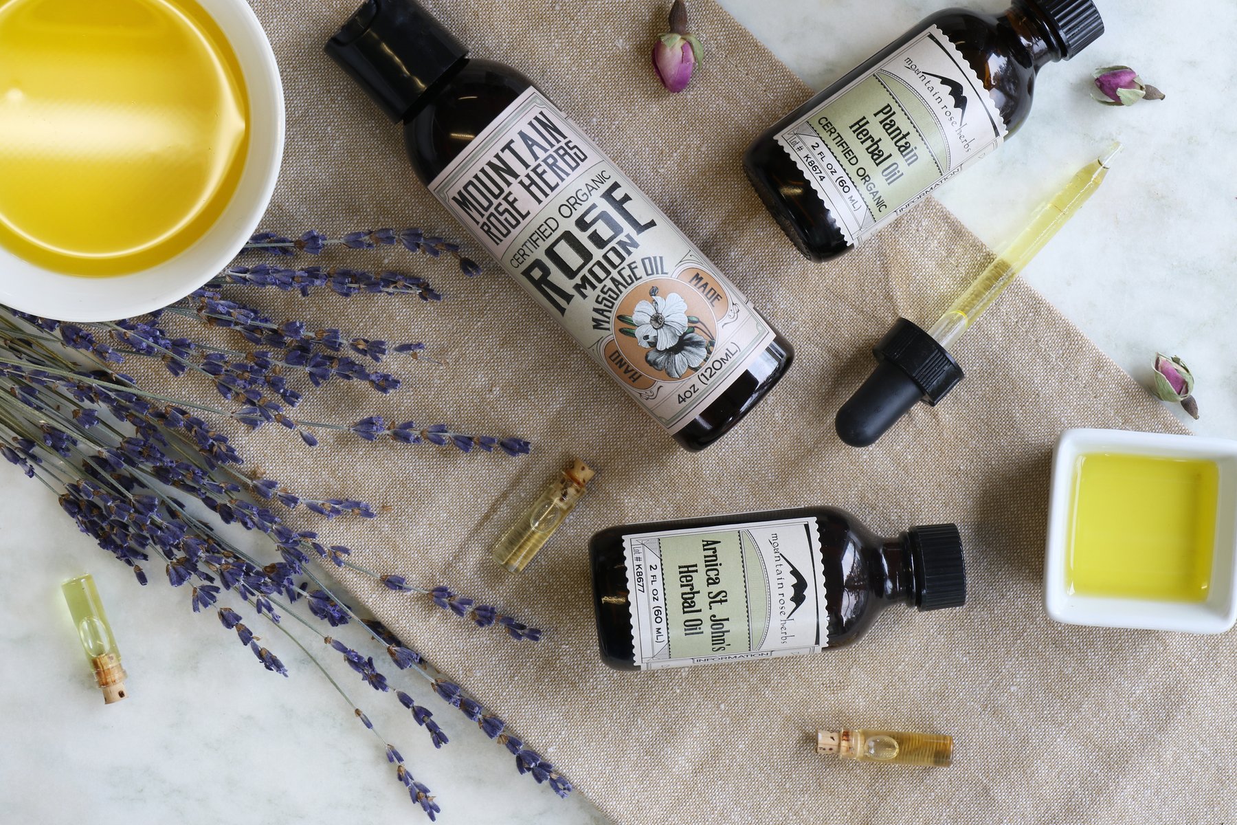 Organic Massage Oils for Natural Relaxation