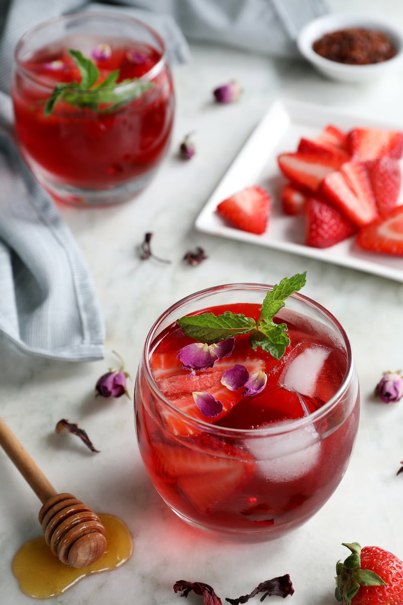 Best Herbal Iced Teas for Summer