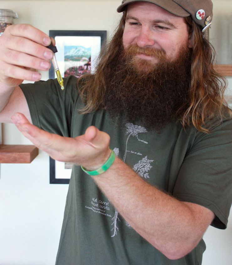DIY: Homemade Beard Oil Recipes