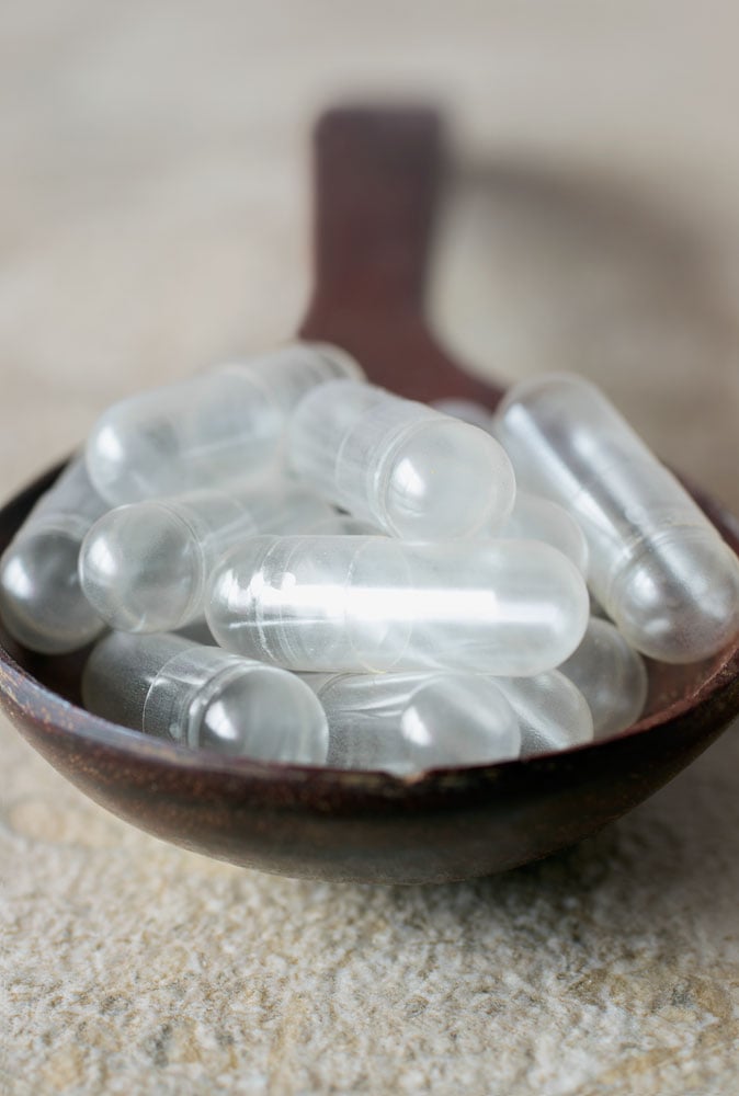 How to Make Your Own Herbal Capsules