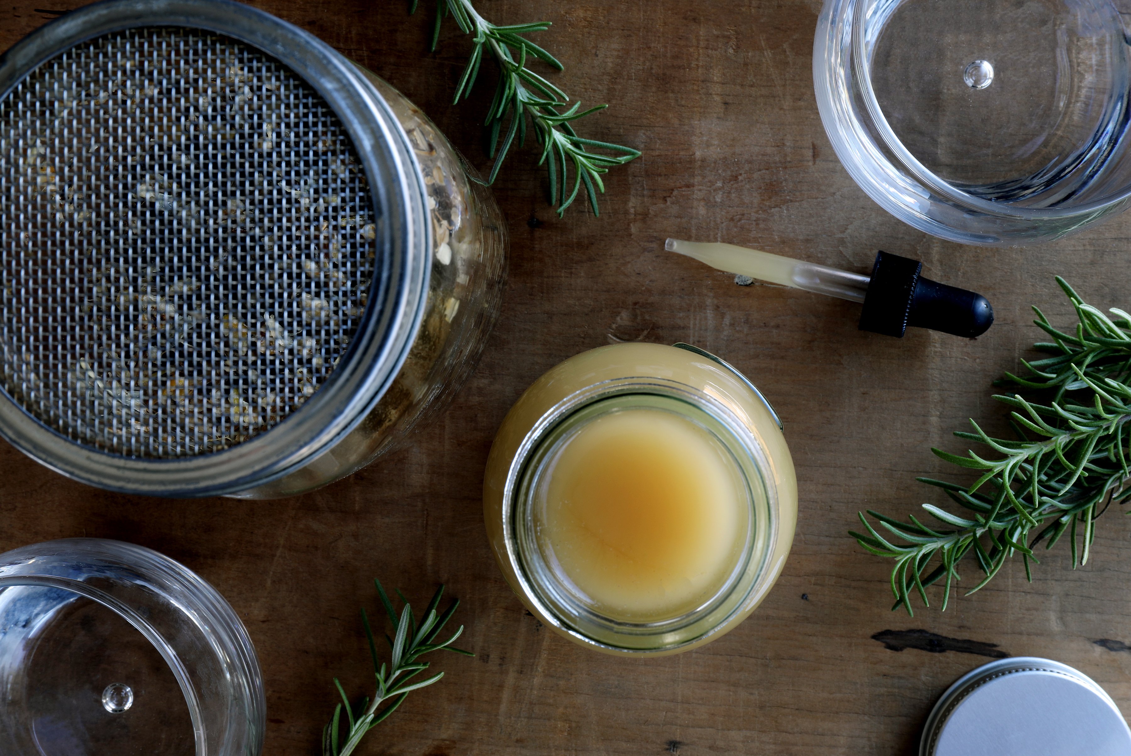 DIY Dandelion & Orange Bitters for Digestion