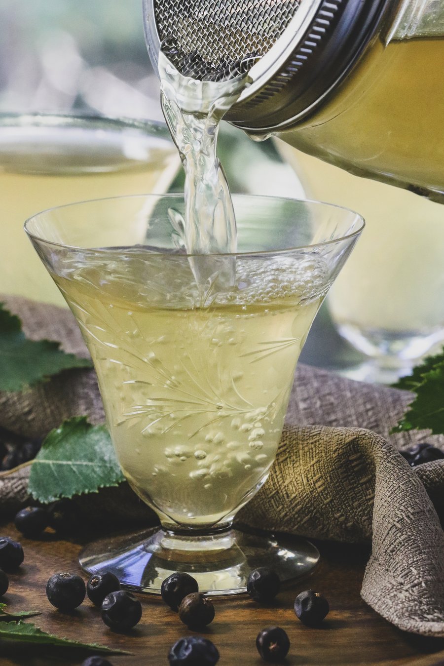 How to Make Smreka: A Fermented Juniper Berry Drink